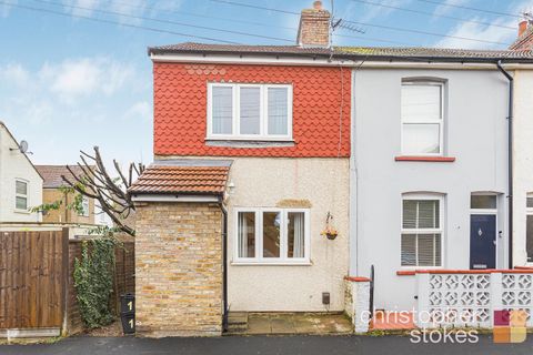 2 bed end terrace house for sale in Cromwell Road, Cheshunt, Waltham ...