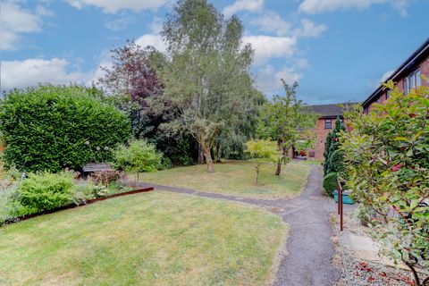 2 bed terraced house for sale in Totteridge Road, High Wycombe ...