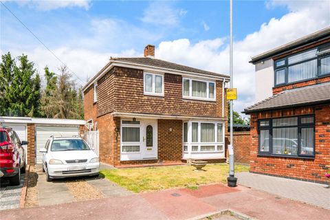 Furze Farm Close, Chadwell Heath RM6, 4 bed detached house for sale, £ ...