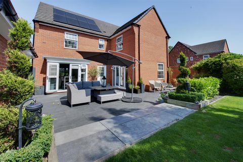 Blue Cedar Way, Somerford, Congleton CW12, 4 bed detached house for ...