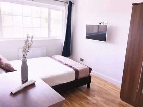 Linstead Way, London SW18, 5 bed terraced house for sale, £500,000 - Zoopla