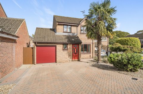 Olive Grove, Rodbourne Cheney, Swindon SN25, 3 bed detached house for ...