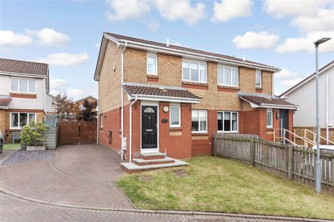 Pendle Court, Gartcosh, Glasgow, North Lanarkshire G69, 3 bed semi ...