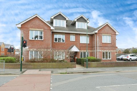 2 bed flat for sale in Windham Road, Bournemouth, Dorset BH1, £195,000 ...