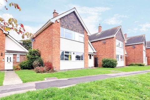 3 bed detached house for sale in The Drive, Peel Common PO13, £336,000 ...