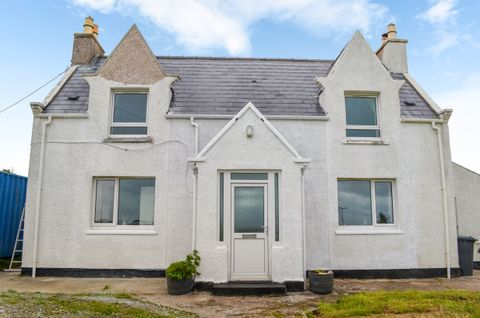 Upper Coll, Back HS2, 3 bed detached house for sale, £165,000 - Zoopla