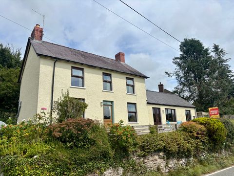 Llanfihangel Ar Arth, Pencader SA39, 3 bed detached house for sale, £ ...