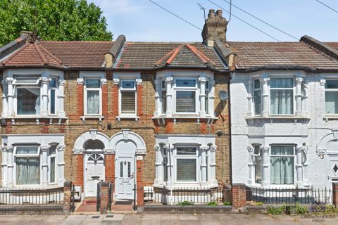Chadwin Road, London E13, 2 bed terraced house for sale, £400,000 - Zoopla