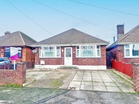 Benville Road, Weymouth DT4, 2 bed bungalow for sale, £260,000 - Zoopla