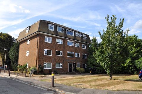 Rodney Close, New Malden KT3, 2 bed flat for sale, £420,000 - Zoopla