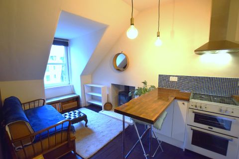 2 bed flat to rent in Maritime Street, Leith, Edinburgh EH6, £1,295 pcm ...