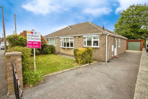 Eastfield Crescent, Staincross, Barnsley S75, 2 bed semi-detached ...