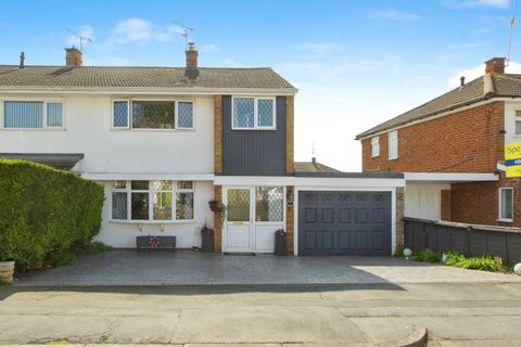 Dovedale Road, Thurmaston, Leicester, Leicestershire LE4, 3 bed semi ...