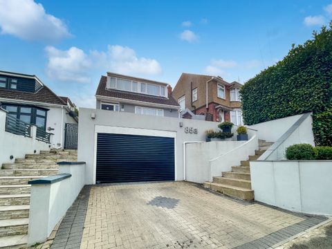 Farley Hill, Luton, Bedfordshire LU1, 3 bed detached house for sale, £ ...