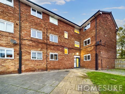2 bed flat for sale in The Green, Liverpool L13, £130,000 - Zoopla