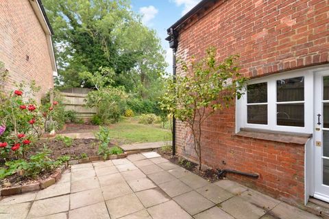 2 bed semi-detached house to rent in Summersby Close, Summers Road ...