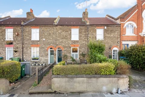 2 bed terraced house for sale in The Slade, Plumstead SE18, £435,000 ...