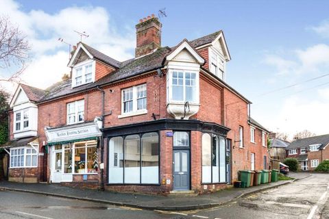 1 bed flat for sale in Cranbrook Road, Hawkhurst, Cranbrook, Kent TN18 ...