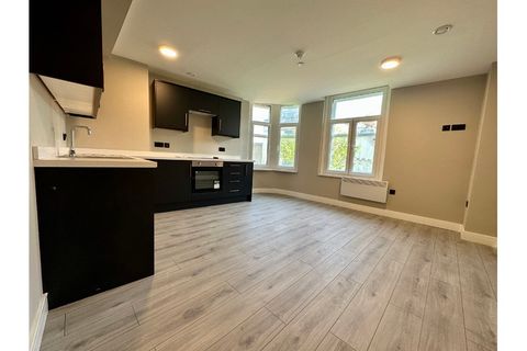 1 bed flat to rent in High Street, Leicester LE1, £775 pcm - Zoopla