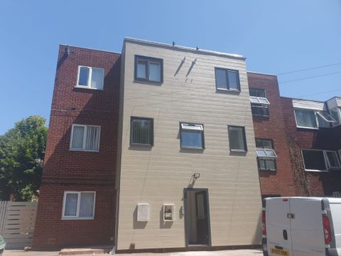 Wheelwright Road, Lingfield Court B24, 2 bed flat to rent, £825 pcm ...