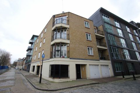 1 bed flat to rent in Orton Street, London E1W, £1,798 pcm - Zoopla