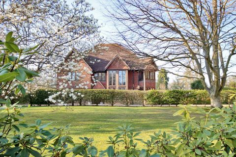 5 bed detached house for sale in High Street, Hawkhurst, Kent TN18, £ ...