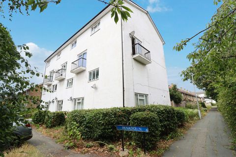 Panadown, Lee Chapel North, Basildon, Essex SS15, 2 bed maisonette for ...