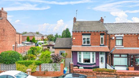 Derbyshire Hill Road, St. Helens WA9, 3 bed end terrace house for sale, £150,000 - Zoopla