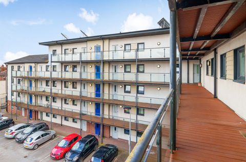 Spring Street, Hull HU2, 2 bed flat for sale, £58,500 - Zoopla