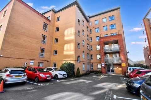 Danestrete, Stevenage SG1, 1 bed flat for sale, £140,000 - Zoopla