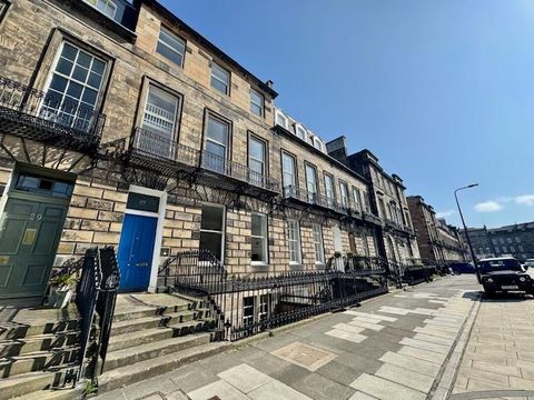 2 bed flat to rent in Manor Place, Edinburgh EH3, £1,400 pcm - Zoopla