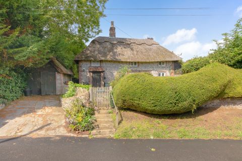 The Village, Alciston BN26, 2 bed cottage for sale, £550,000 - Zoopla