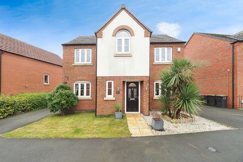 4 bed detached house for sale in Webb Ellis Road, Kirkby-In-Ashfield ...