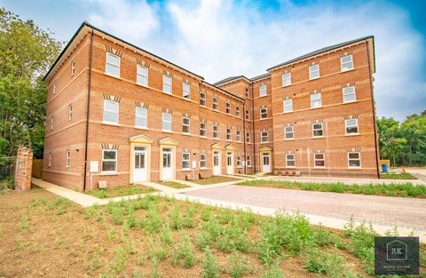 New home, 2 bed flat for sale in St. Crispin Drive, Duston, Northampton ...