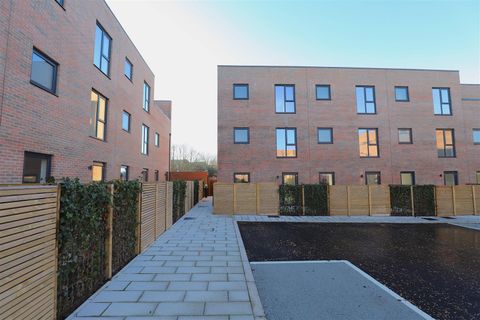 New home, 3 bed town house for sale in Neighbourhood, Bolton BL1, £ ...