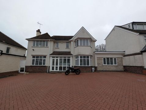 Room to rent in Etwall Road, Hall Green, Birmingham B28, £600 pcm - Zoopla