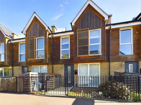 Third Cross Road, Twickenham TW2, 4 bed terraced house to rent, £3,800 pcm - Zoopla