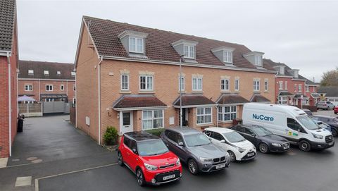 Cherry Tree Walk, Knottingley WF11, 4 bed terraced house for sale, £ ...