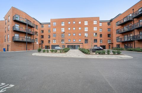 2 bed flat for sale in Palmer Court, 5 Pitcher Lane, Ashford TW15, £ ...