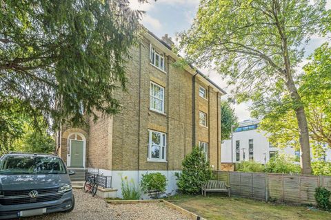 2 bed flat for sale in Berrylands Road, Berrylands, Surbiton KT5, £ ...