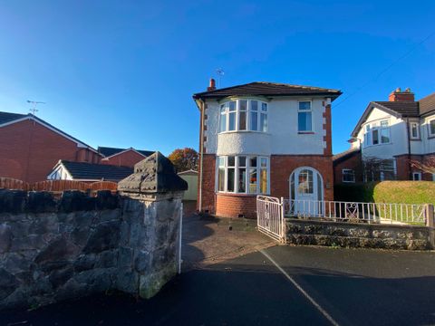 3 bed detached house for sale in Hungerford Terrace, Crewe CW1, £ ...