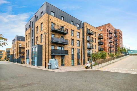 New home, 2 bed flat for sale in Thomas Blake Avenue, Southampton ...