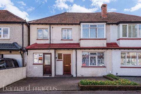 5 bed semi-detached house for sale in Surrey Grove, Sutton SM1, £ ...