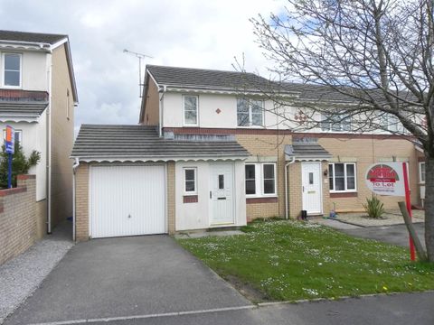 Parc Deri, Bridgend CF31, 3 bed end terrace house to rent, £1,000 pcm ...