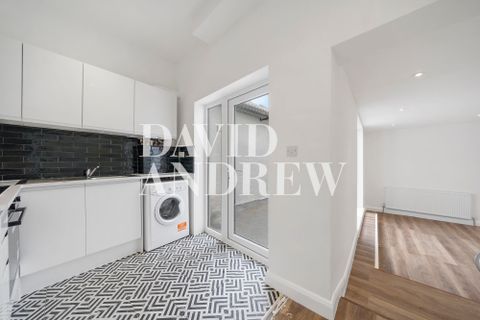 Blackstock Road, London N4, 2 bed flat to rent, £2,150 pcm - Zoopla