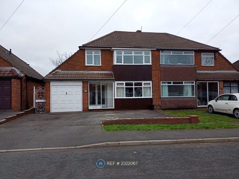 3 bed semi-detached house to rent in Wolverhampton, Wolverhampton WV11 ...