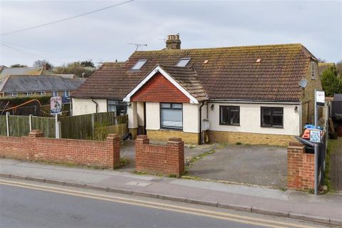 5 bed chalet for sale in Newington Road, Ramsgate, Kent CT12, £270,000 ...