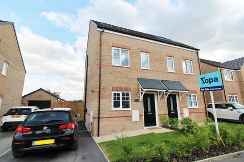 Quarry Avenue, Micklefield LS25, 3 bed semi-detached house for sale, £ ...