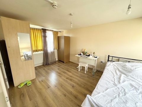 Springfield Mount, Colindale NW9, Studio to rent, £975 pcm - Zoopla