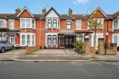 Castleton Road, Ilford IG3, 7 bed terraced house for sale, £750,000 ...